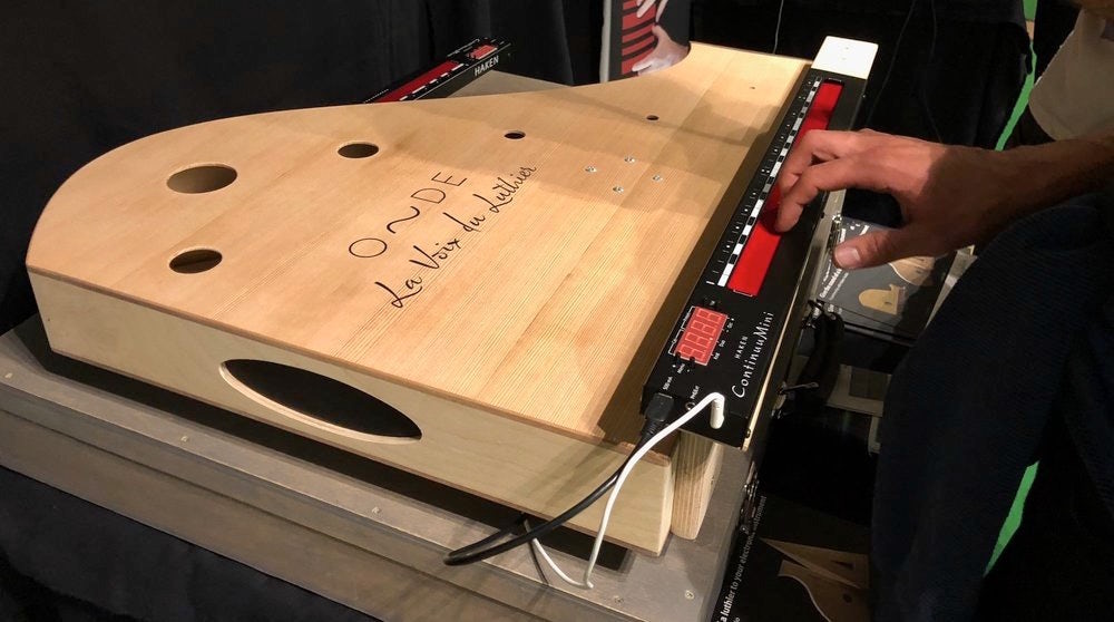 Haken presenta Continuum Mini - SMstrumentimusicali