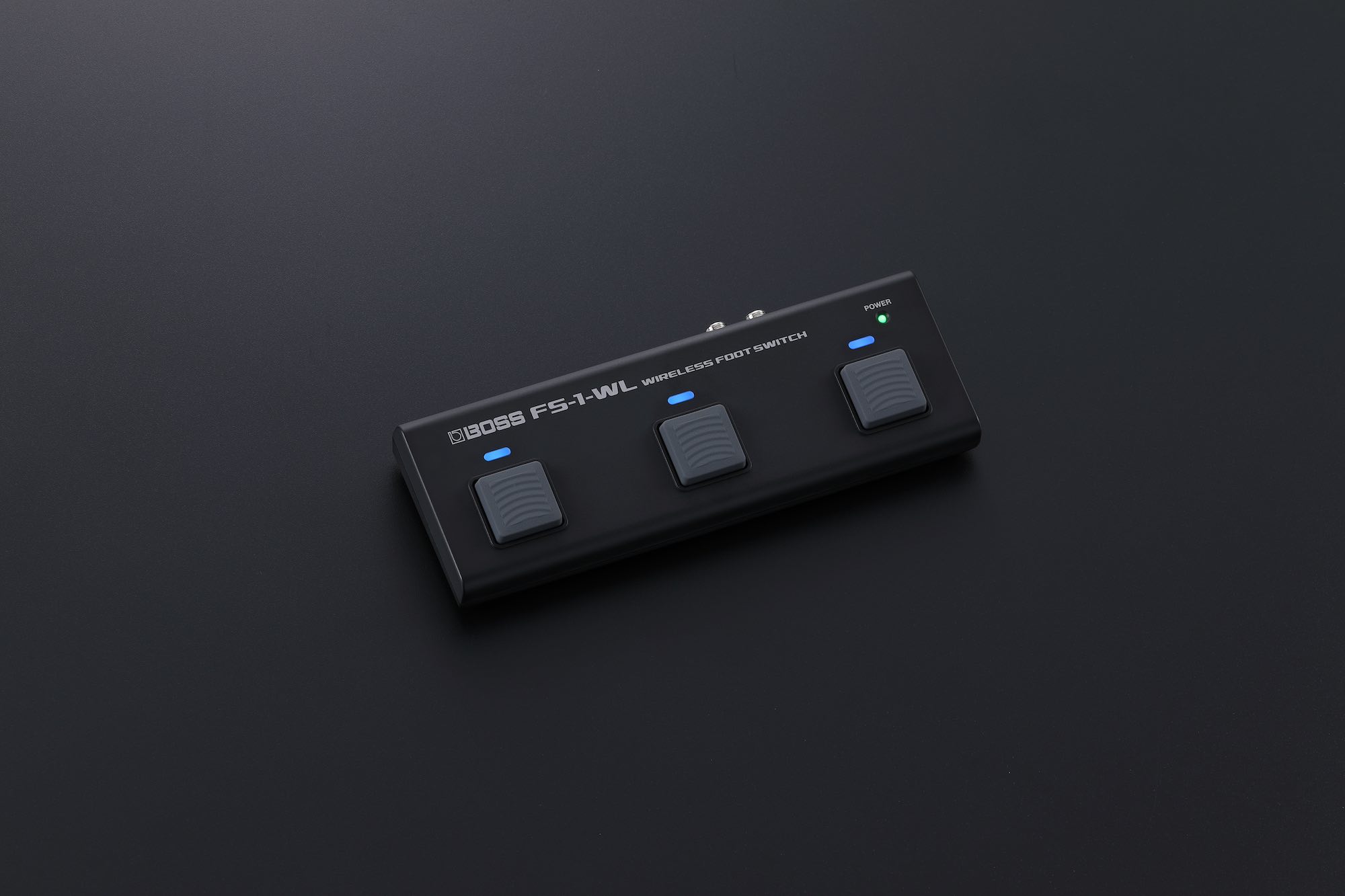 BOSS FS-1 WL, footswitch wireless non solo per chitarra